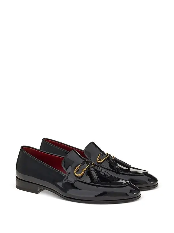 FERRAGAMO Gancini Plaque Leather Loafers