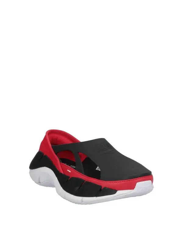 MAISON MARGIELA X REEBOK Sneakers - Black