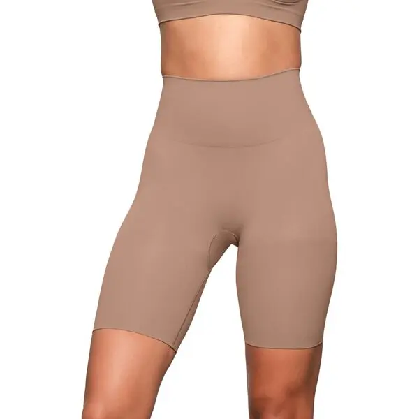 SKIMS Butt Enhancing Lifting Shorts - Sienna