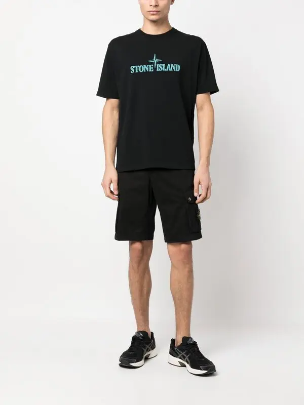 Stone Island Compass-patch Cargo Shorts - Black
