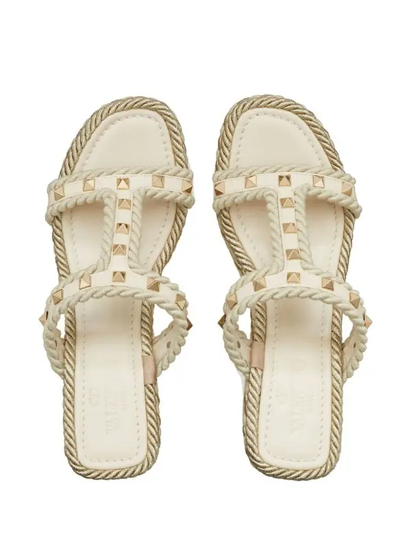 Valentino Garavani Rockstud Torchon 90mm Wedge Sandals - Neutrals
