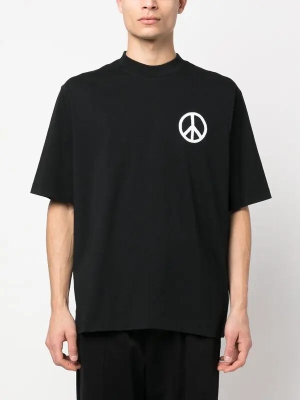 COUNTY OF MILAN Peace-logo Short-sleeve T-shirt - Black