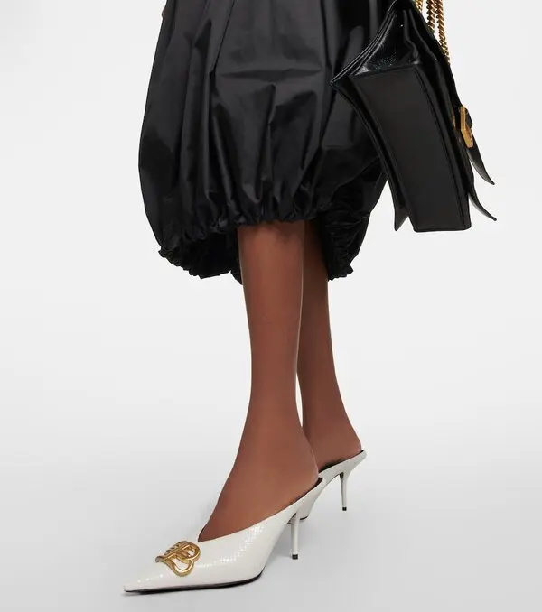 Balenciaga Square Knife Bb Mules In White - 40% Off | Editorialist