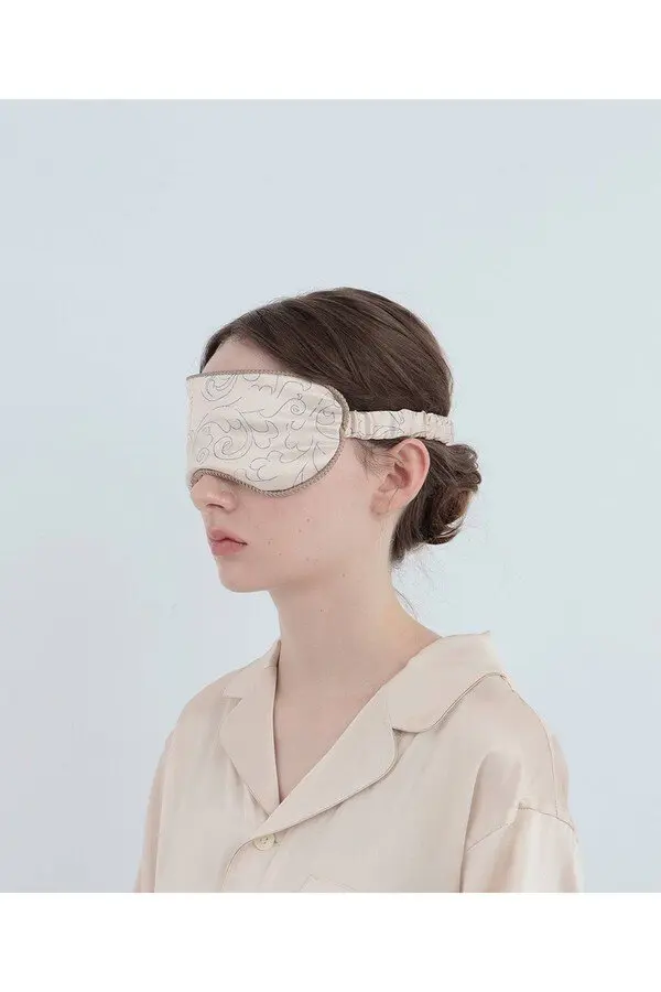 FOO TOKYO Interior Like Silk Eye Mask