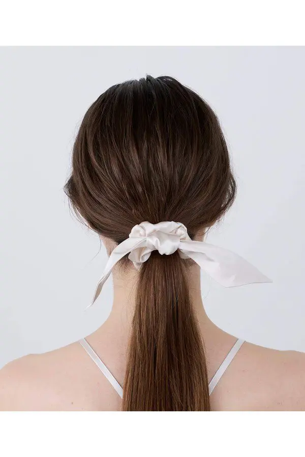 FOO TOKYO Silk Ribbon Scrunchie - White