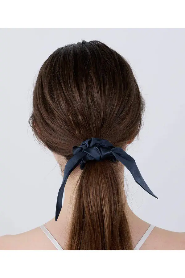 FOO TOKYO Silk Ribbon Scrunchie - Navy