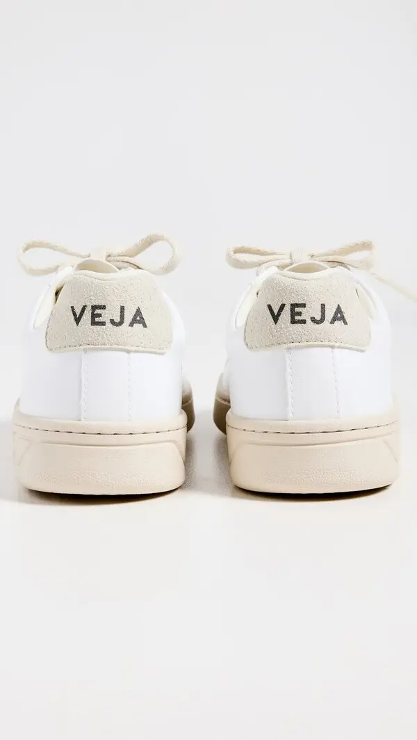 VEJA Urca Sneakers - White/natural