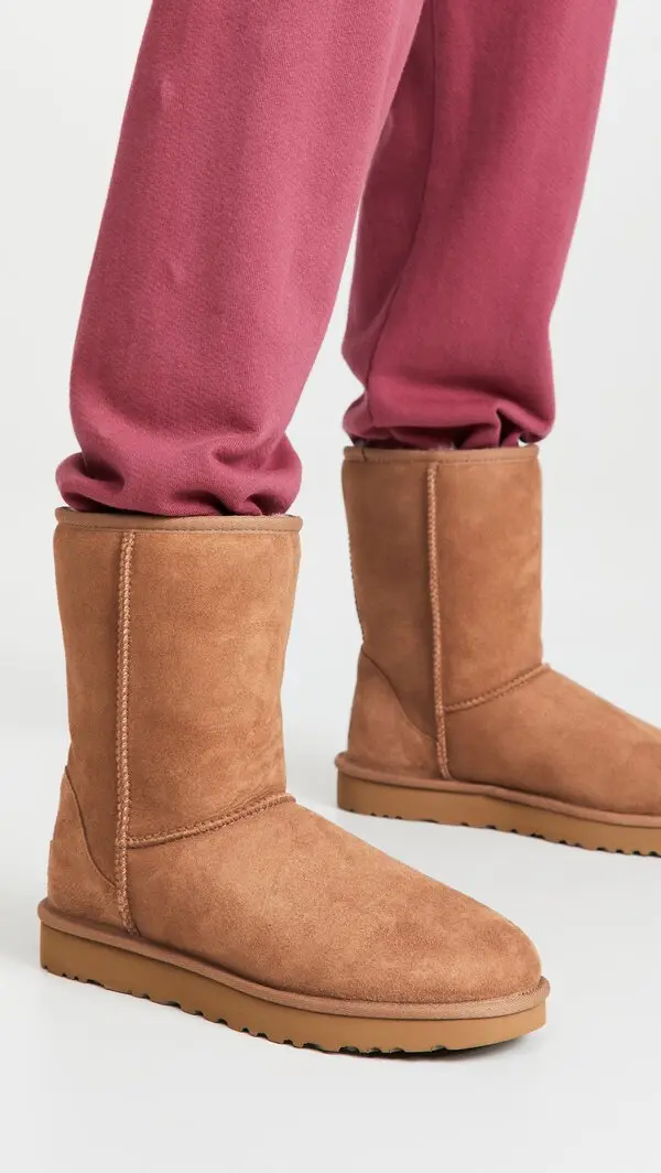 UGG Classic Short Ii Boots - Chestnut