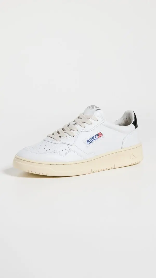 AUTRY Medalist Low-top Sneakers - White/black