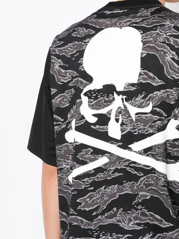 MASTERMIND WORLD Camouflage-print Short-sleeved T-shirt