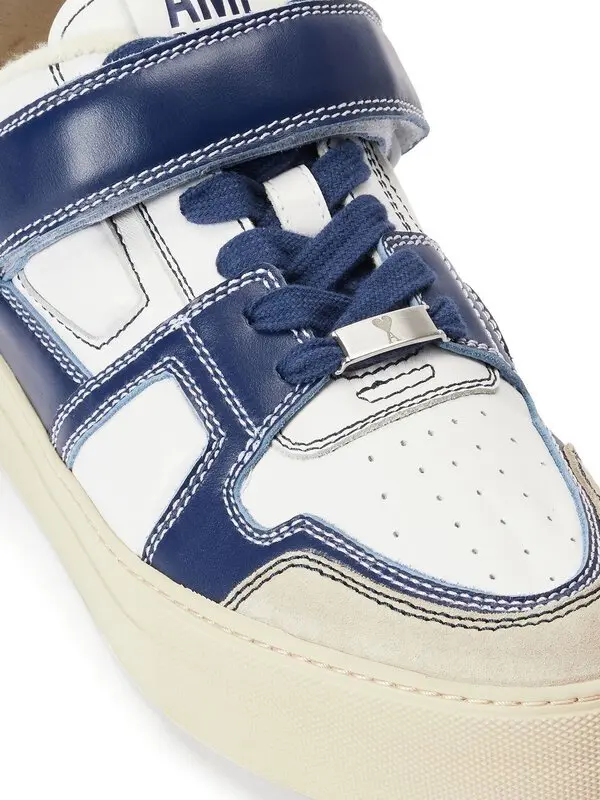 AMI Paris De Coeur Low-top Sneakers