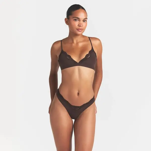 SKIMS Dipped Thong | Black | | Fits Everybody Lace - Espresso
