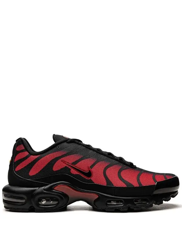 Nike Air Max Plus Reflective Sneakers