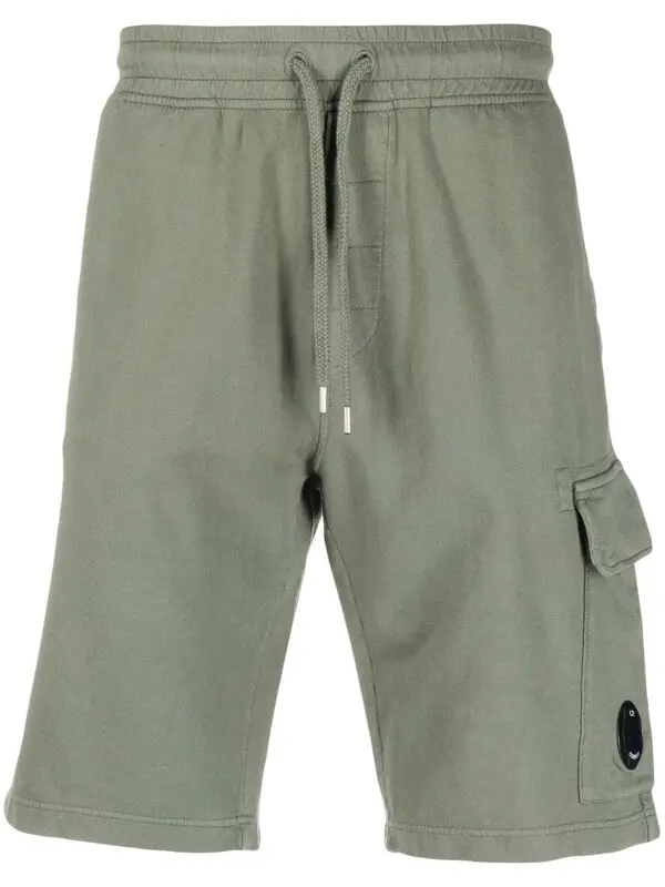 C.P. COMPANY Lens-detail Cargo Shorts - Green