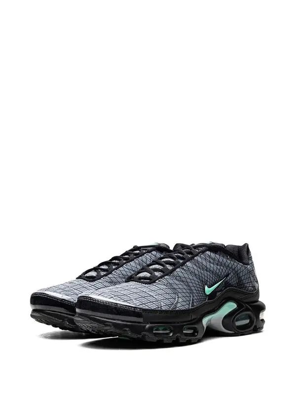 Nike Air Max Plus Spirograph Sneakers - Grey