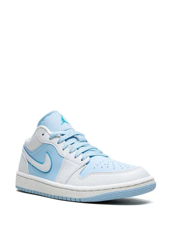JORDAN 1 Low Se Sneakers - White