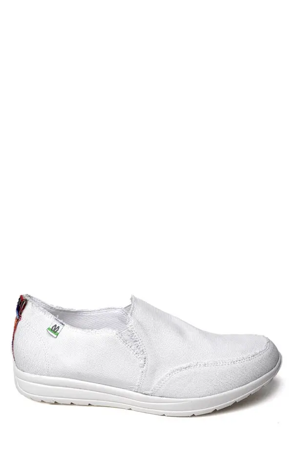 Minnetonka Expanse Slip-on Sneaker