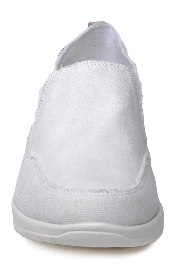 Minnetonka Expanse Slip-on Sneaker