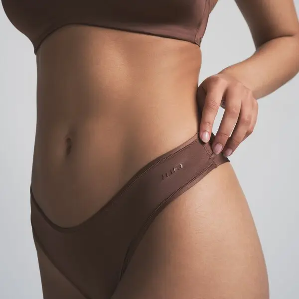 SKIMS Shine Foundations Thong