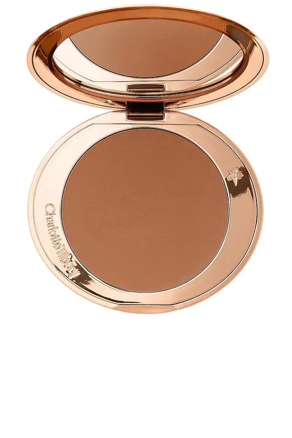Charlotte Tilbury Airbrush Flawless Bronzer In Metallic Bronze - 3 Tan