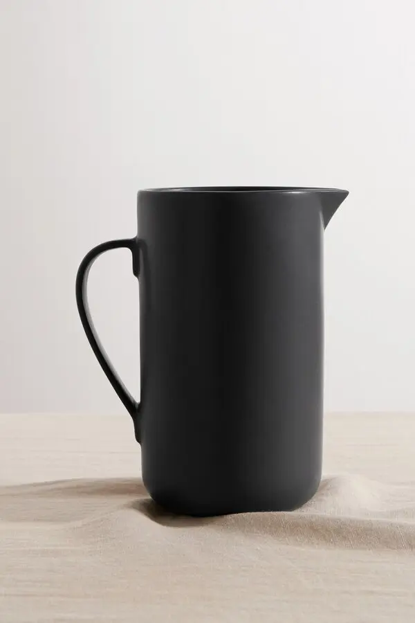 LOUISE ROE 15 Pisu Ceramic Pitcher - Black