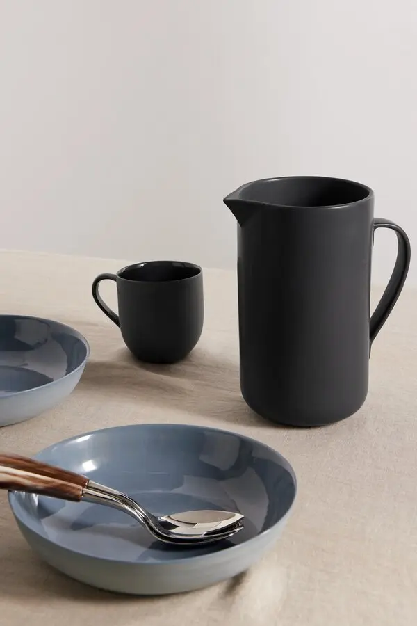 LOUISE ROE 15 Pisu Ceramic Pitcher - Black