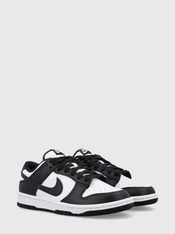 Nike Low Top Sneakers - Black