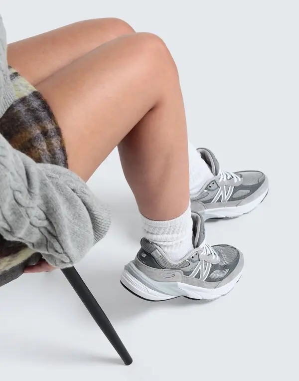 NEW BALANCE 990 Low-top Sneakers - Grey