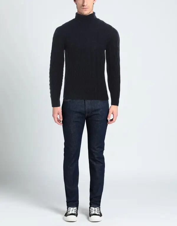 HERITAGE Turtleneck Sweater