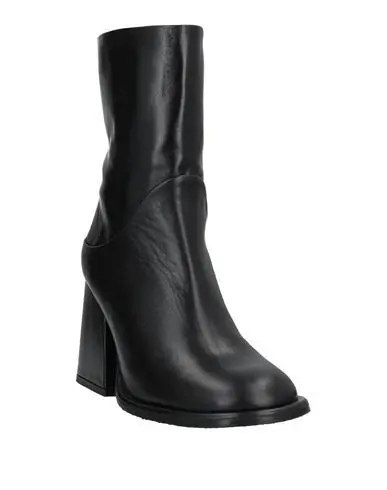EQUITARE Leah Ankle Boots - Black
