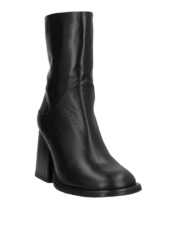 EQUITARE Leah Ankle Boots - Black