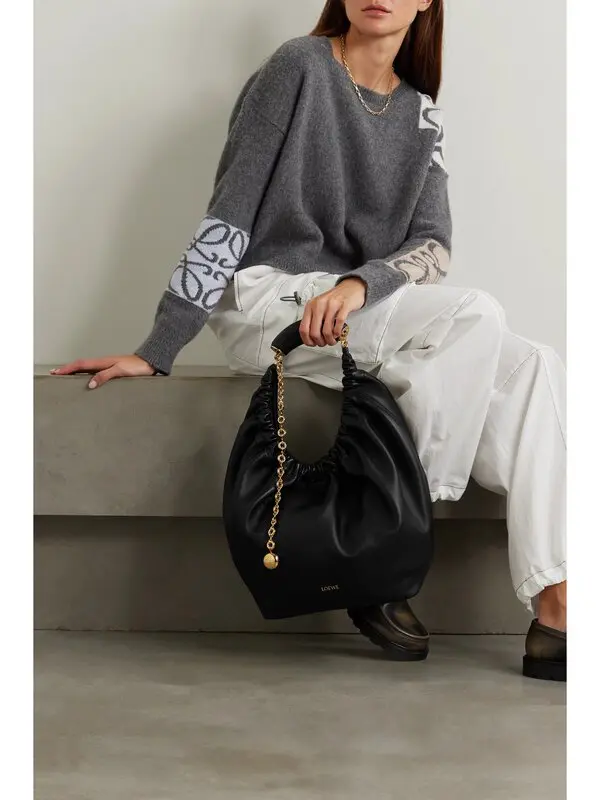 Loewe - Loewe Squeeze Medium Leather Shoulder Bag