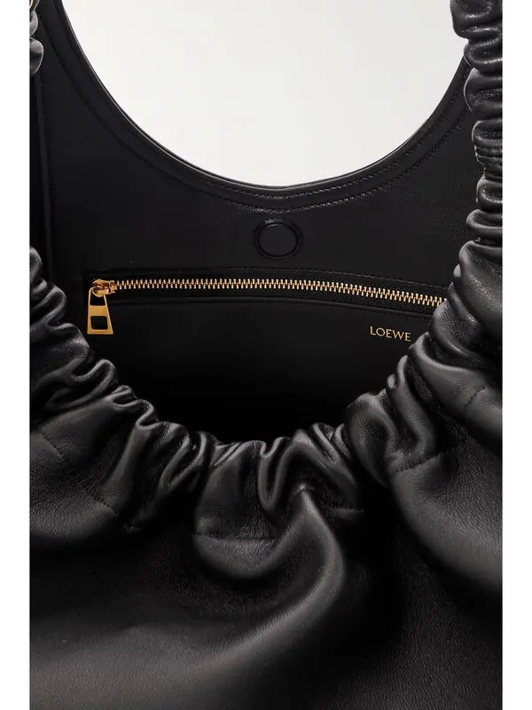 Loewe - Loewe Squeeze Medium Leather Shoulder Bag