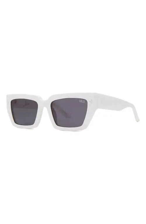 Dezi Switch Square Sunglasses - White / Dark Smoke