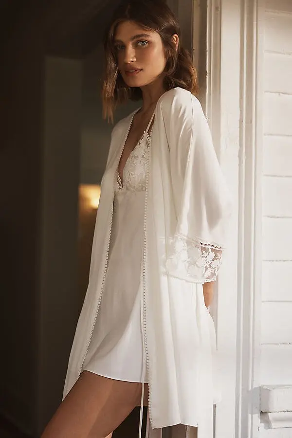 Flora Nikrooz Kylie Wrap Robe - Ivory