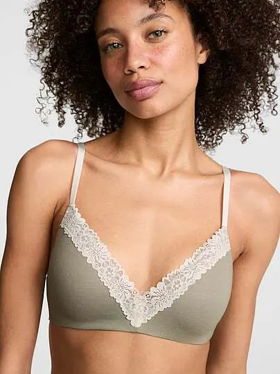 Pink Wear Everywhere Everywhere™ Lightly Lined Wireless Bra - Green