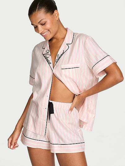 Victoria's Secret Flannel Short Pajama Set - Print