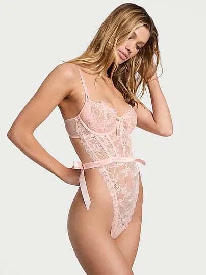 Victoria's Secret Dream Angels Wicked Unlined Lace Teddy - Pink