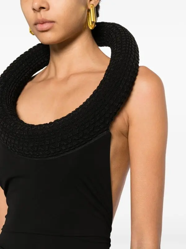 Off-White Round-neck Sleeveless Gown