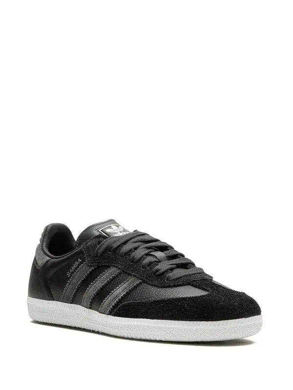 Adidas Samba Adv Sneakers