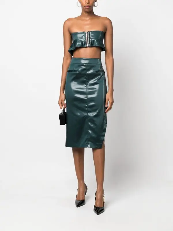 GENNY Asymmetric Shiny-finish Skirt