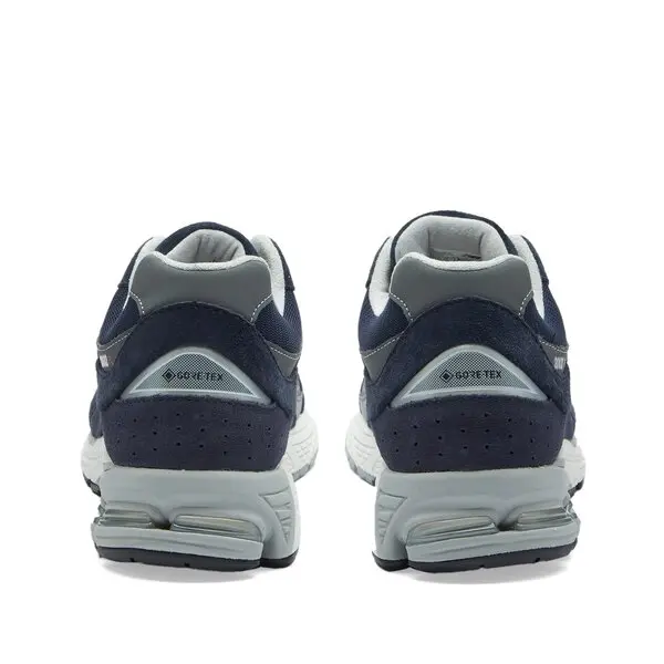 NEW BALANCE M2002rxk Sneakers