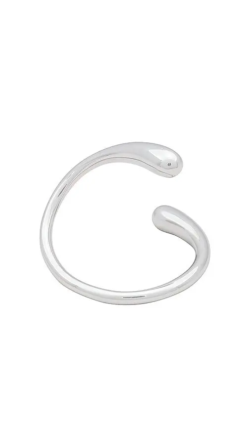 Soko Twisted Dash Cuff In Silver 36% Off Editorialist