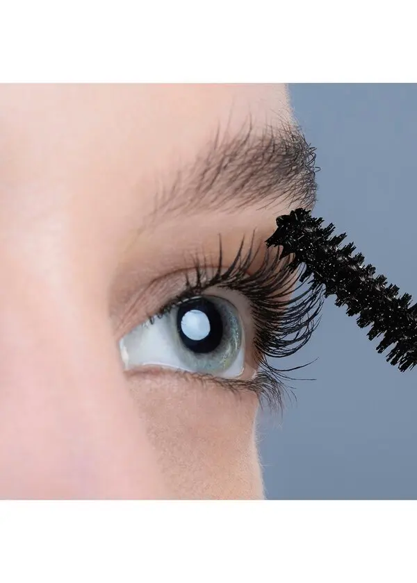 Carolina Herrera Fabulous Eyes Mascara