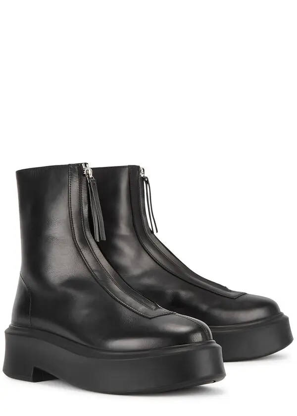 THE ROW Zipped Leather Flatform Ankle Boots - Black