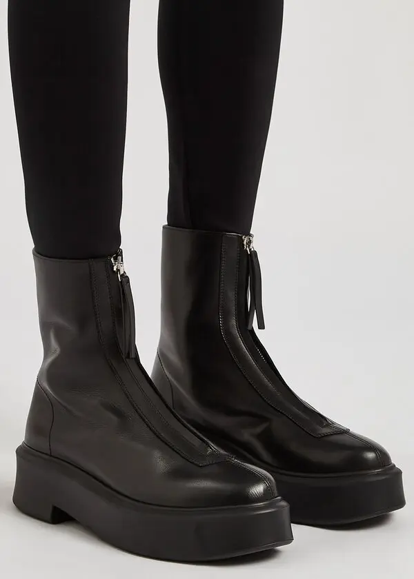 THE ROW Zipped Leather Flatform Ankle Boots - Black