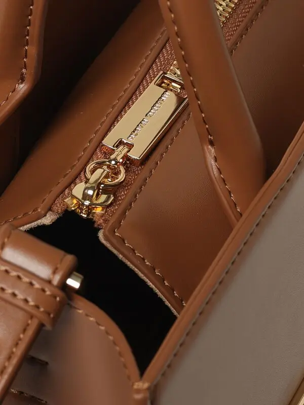 Elisabetta Franchi Clutch With Chain Strap - Brown