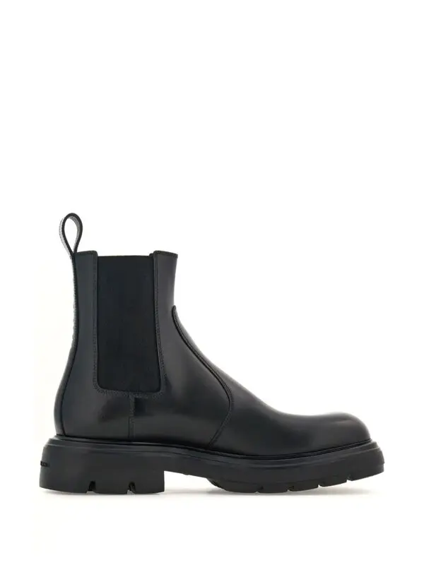 FERRAGAMO Logo Debossed Leather Chelsea Boots