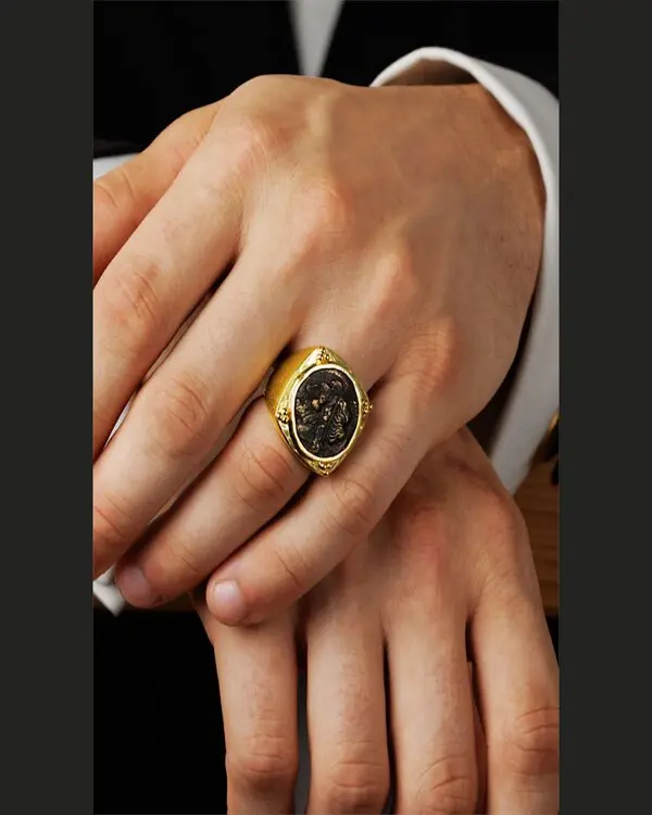 JORGE ADELER 18k Yellow Neptune Coin Ring