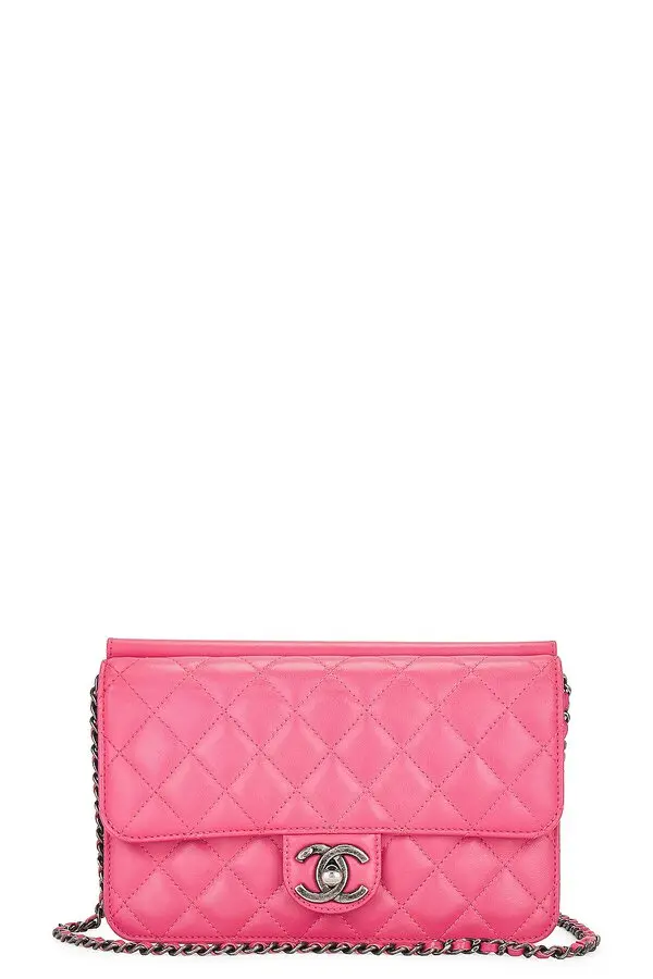 Chanel Lambskin Wallet On Chain - Pink